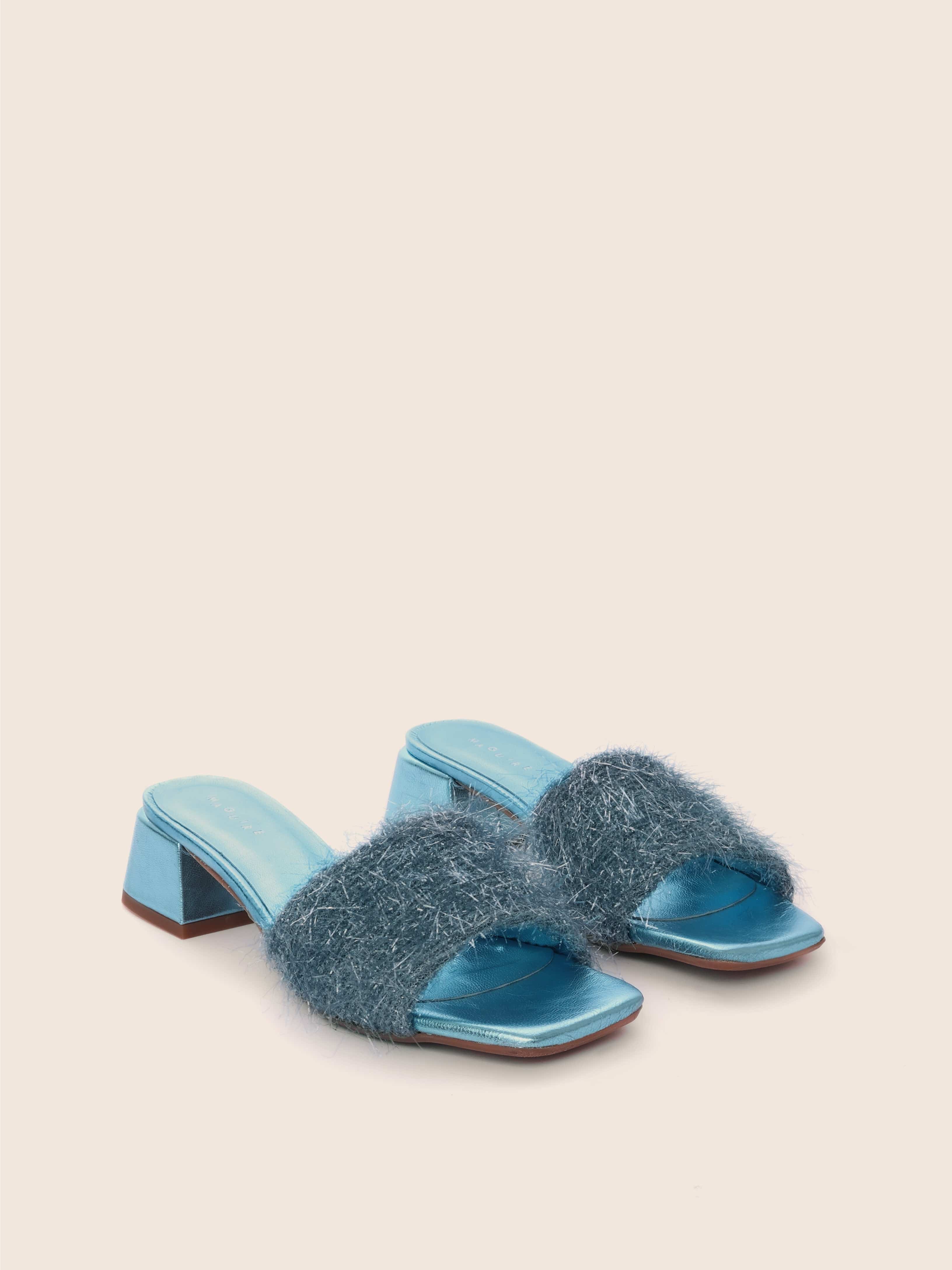 Mérida Blue Fuzzy Sandal Mule | Maguire Shoes